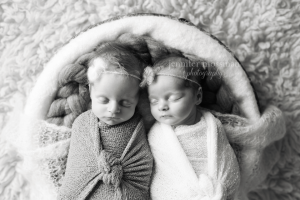 Newborn Hudson & Harper {O'Fallon, IL Newborn Twin Baby Child Family ...